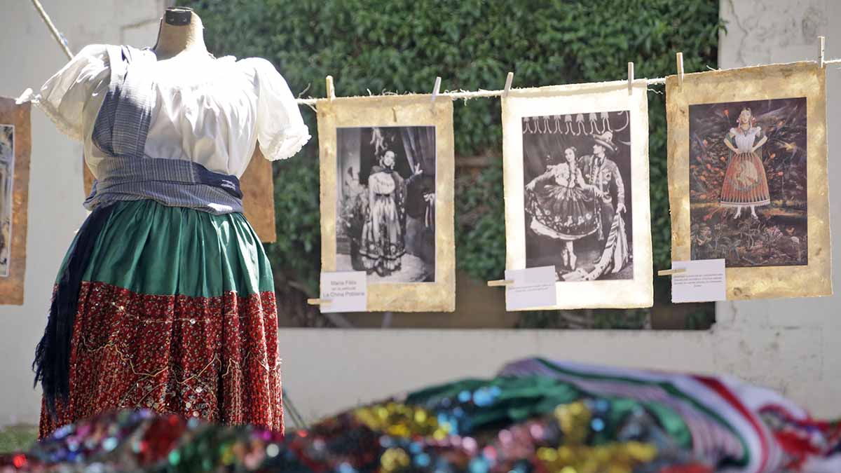 Así fue el homenaje al traje de China Poblana - Puebla Online